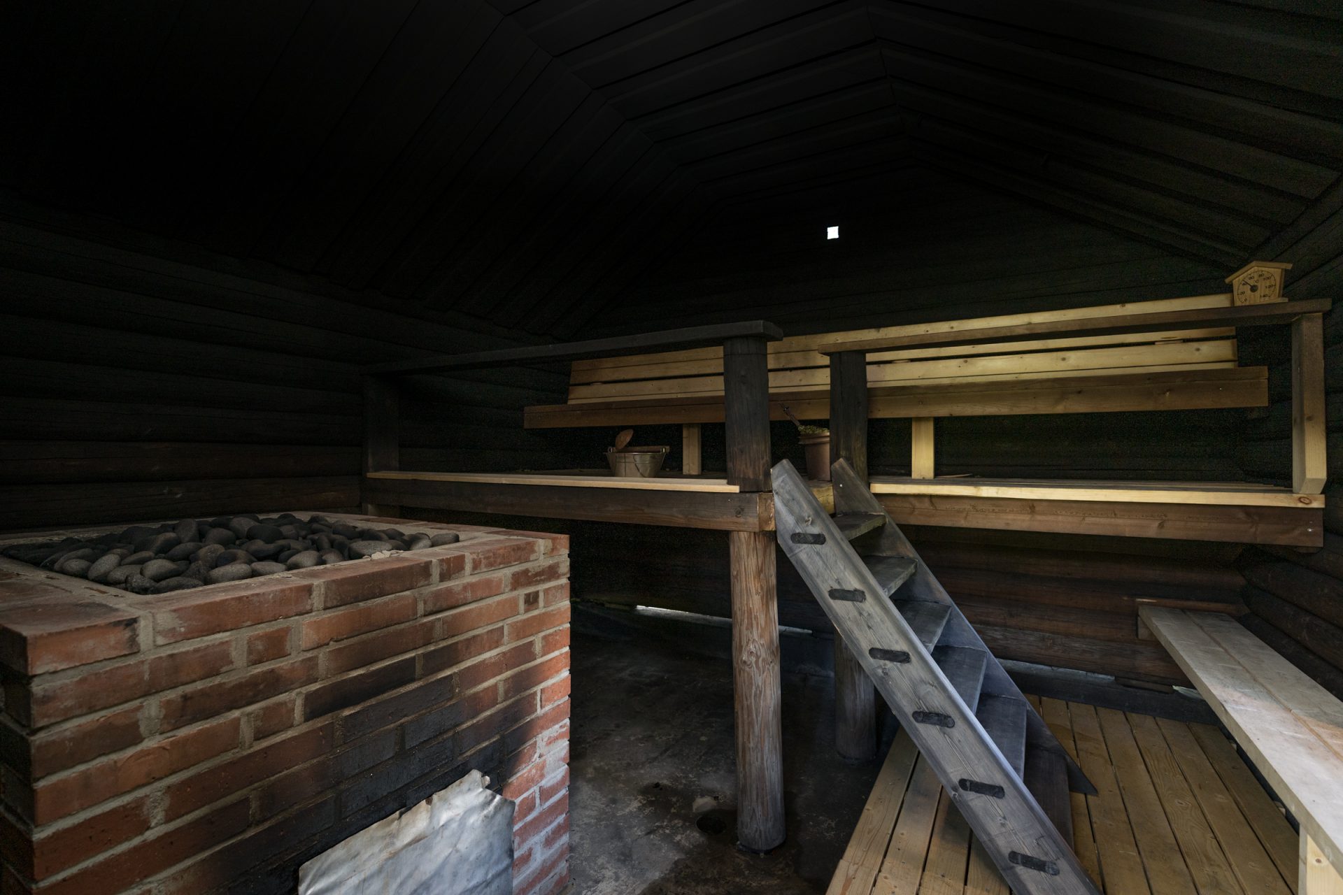 Savusauna Pirkanmaalla - Tervetuloa rentoutumaan